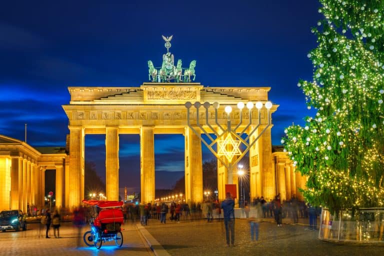 4 Ways To Say Happy New Year In German