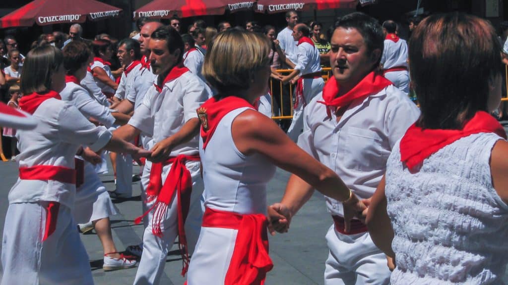 10 Basic Colors In Spanish With Cultural Insights