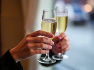 16 Ways To Say Cheers In Spanish (With Examples)